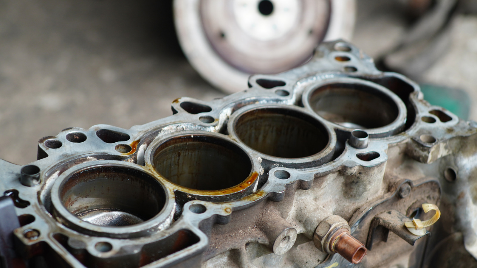 How To Prevent Cylinder Wall Scoring From Killing Your Car's Engine