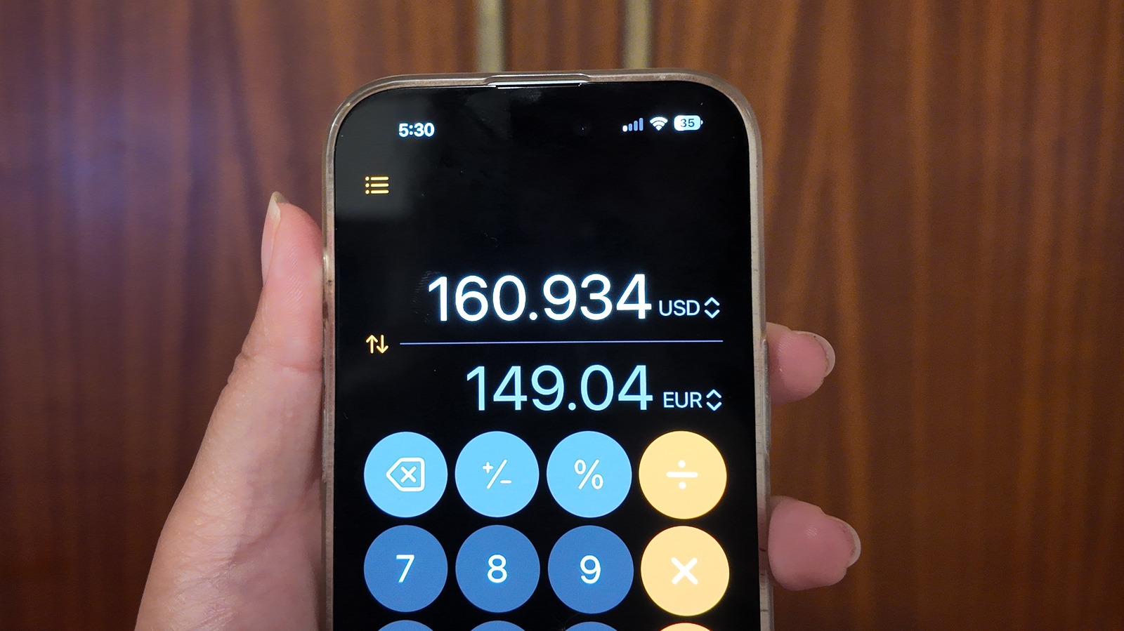 How To Use The Built-In Currency Converter Feature On Your iPhone