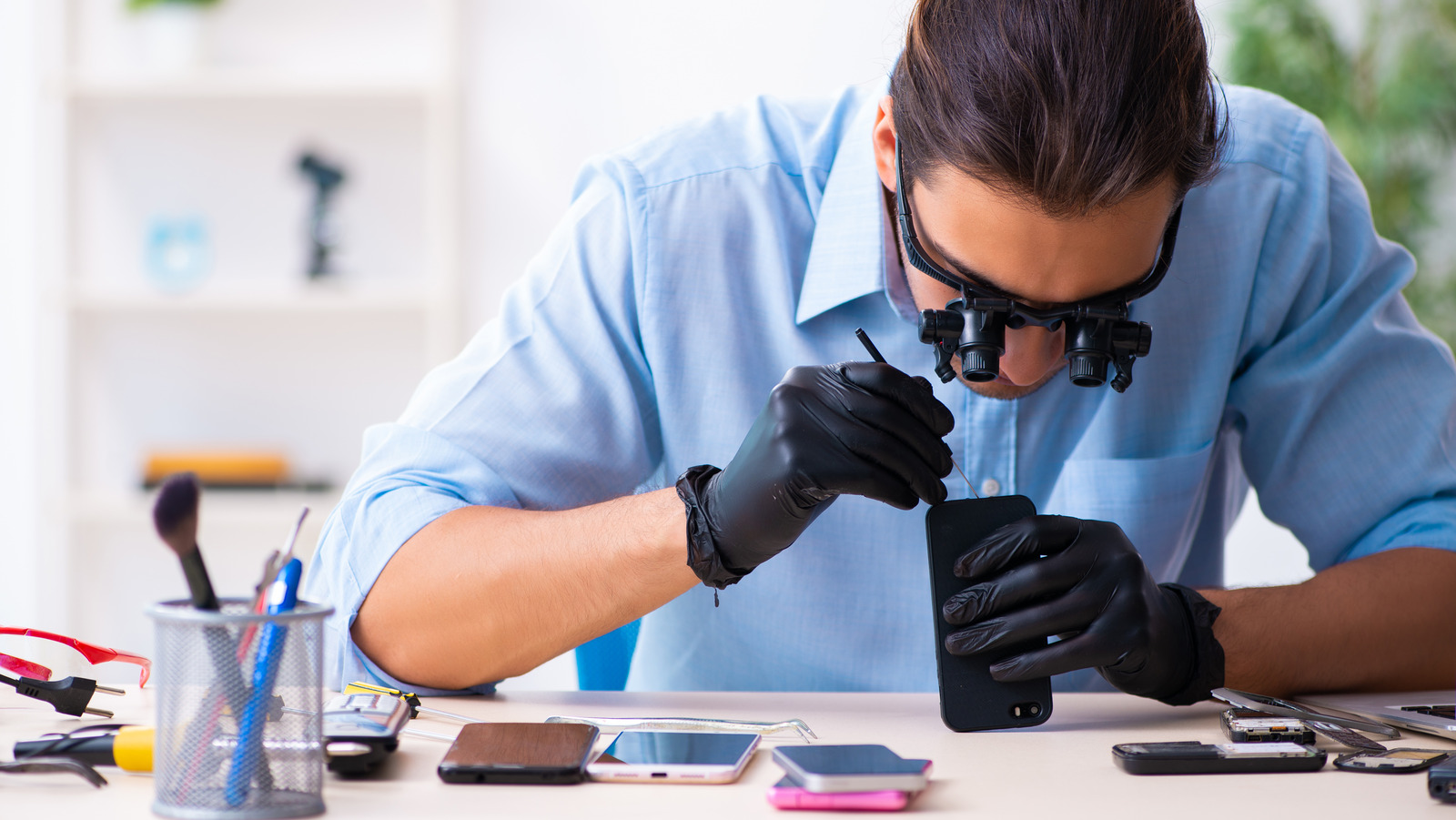 Is A Refurbished Android Phone Worth It, Or Should You Buy New?