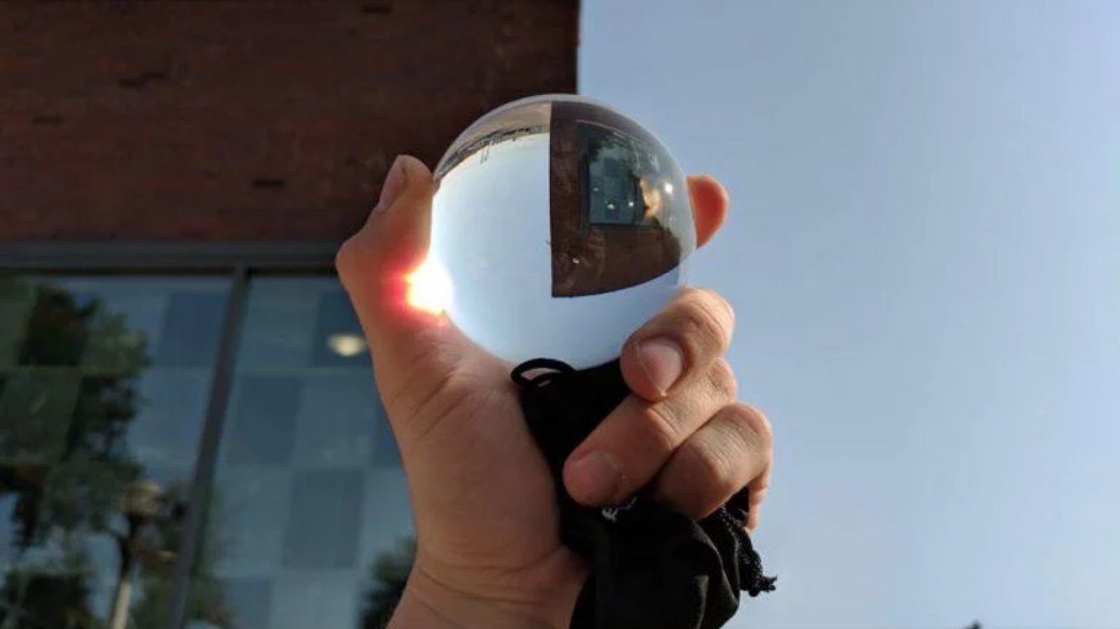 Lensball Review : Something Completely Different