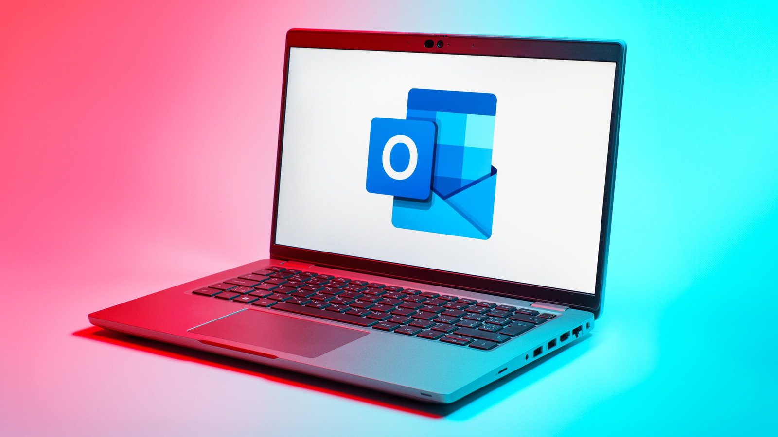 Microsoft Outlook: Why Your Email View Changed (And How To Fix It)