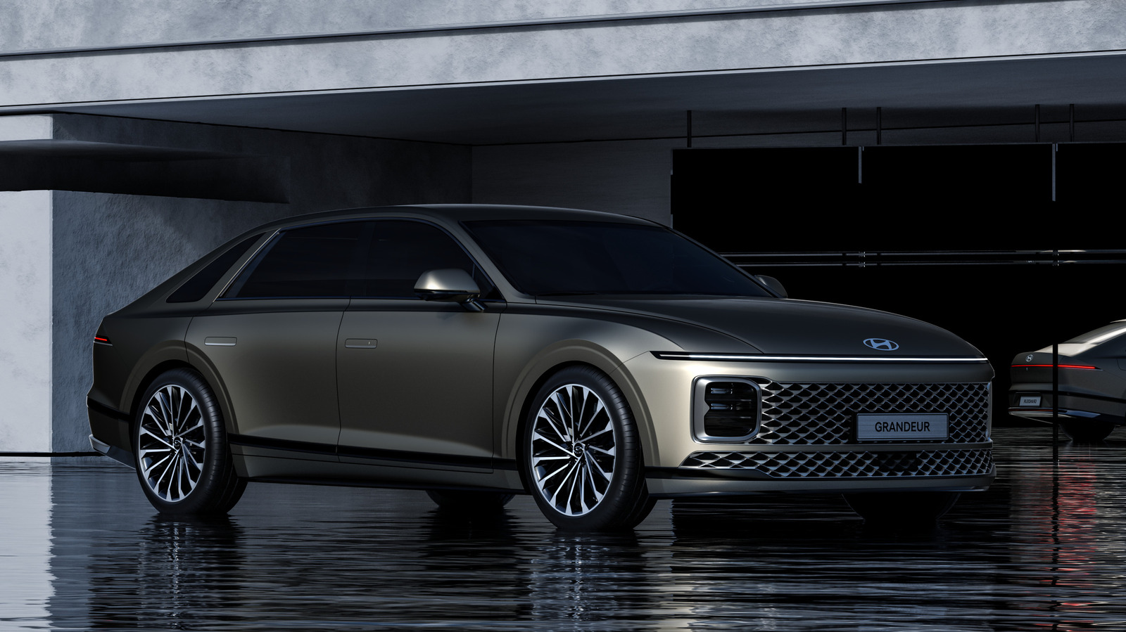 New Hyundai Azera Is A Stunning Sedan America Can't Have