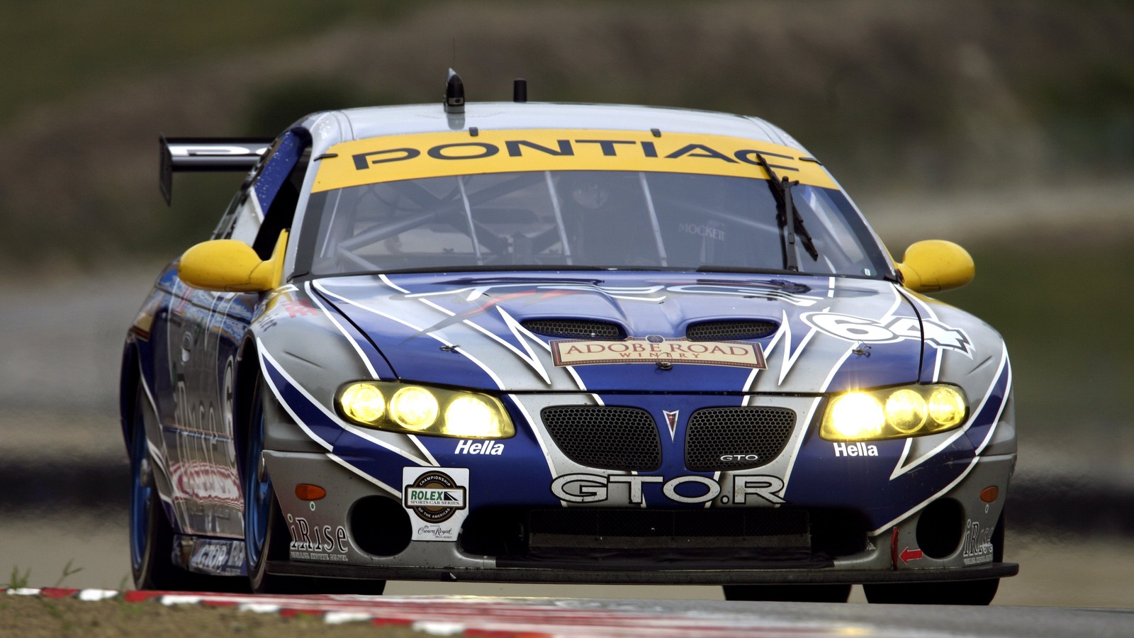 Pontiac GTO Vs. G8: The Big Differences Between These Rebadged Holdens