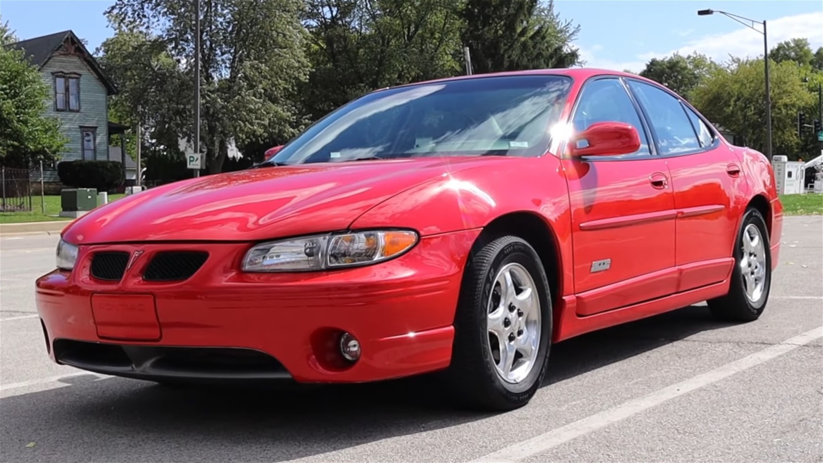Pontiac GTP Vs GXP: What's The Difference?