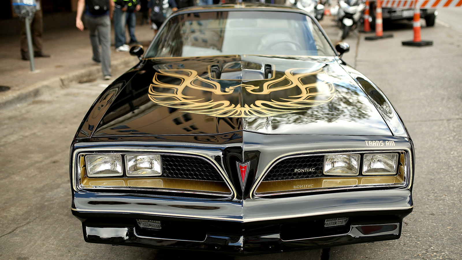 Pontiac Trans Am Y82 Vs Y88: What's The Difference?