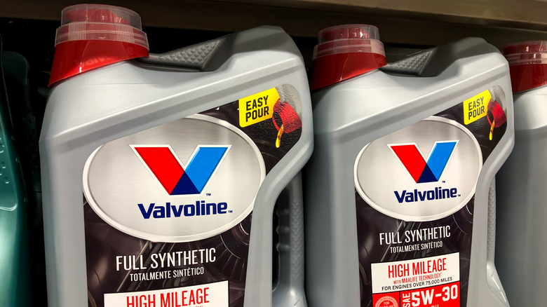 Popular Synthetic Oil Brands Ranked Worst To Best