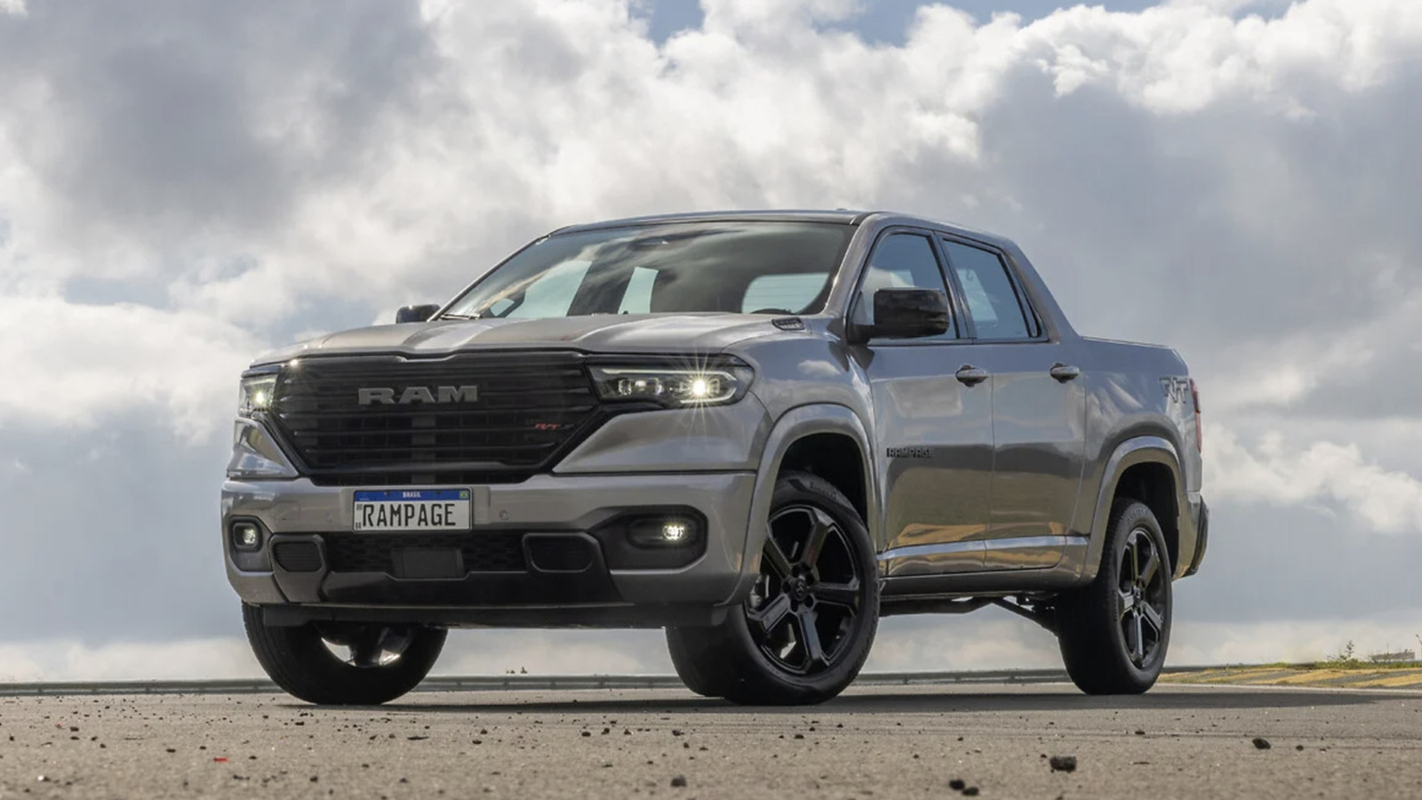 Ram Finally Reveals Release Year & Powertrain Options For New Mid-Size ...