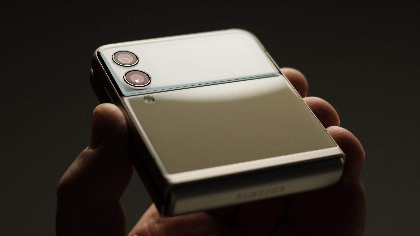 Samsung Confirms Unpacked Foldable With Teaser Look At The Next Flip