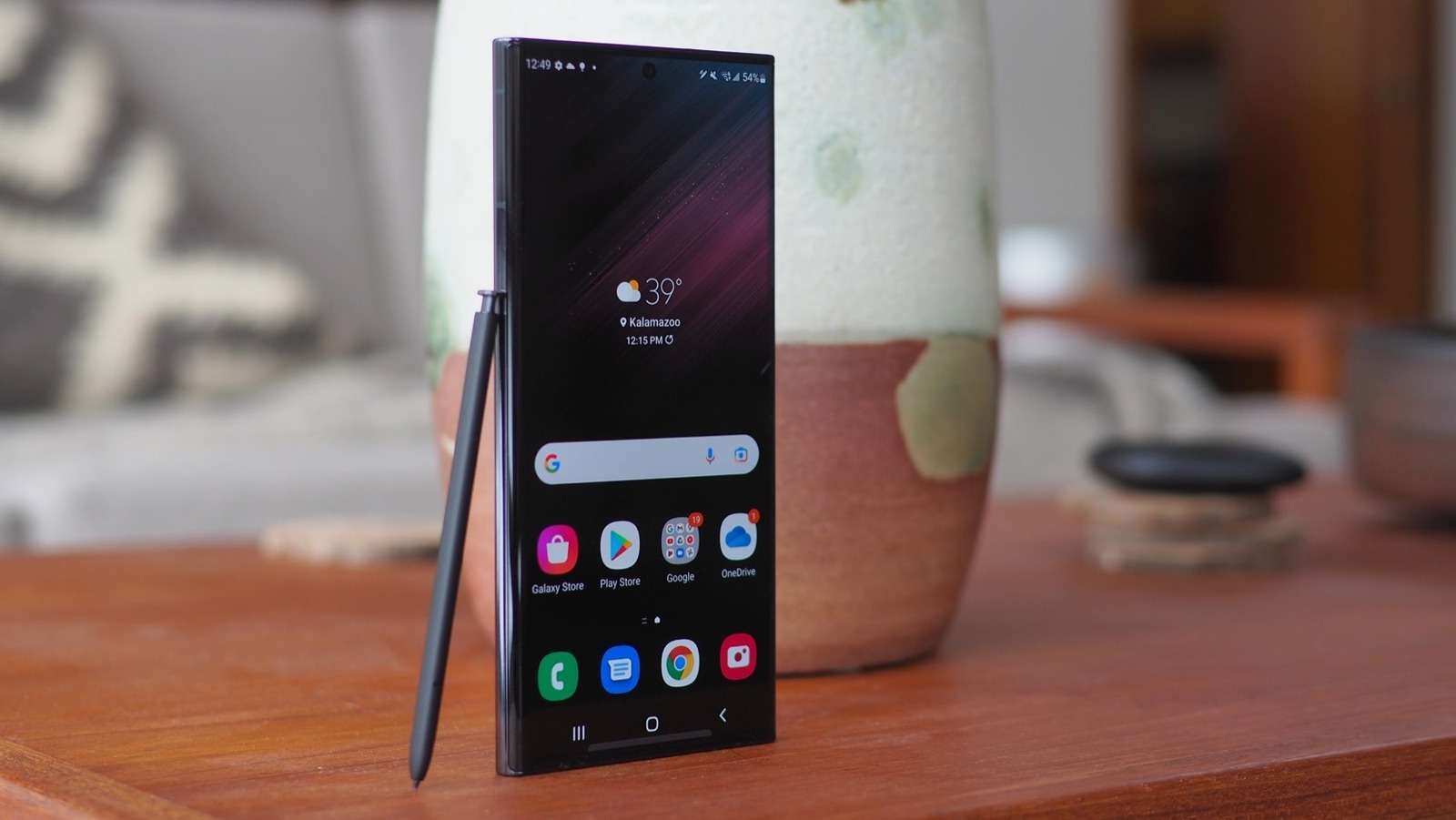 Samsung Working On Galaxy S22 Ultra Display Bug: Here's A Quick Fix