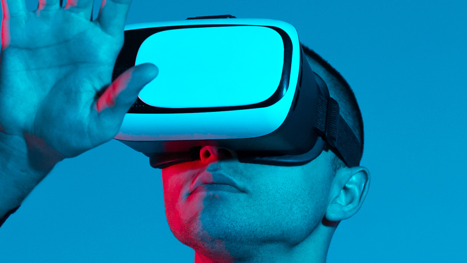 Samsung's Attempt To Leapfrog Apple To XR Has More Questions Than Answers Samsung's Attempt To Leapfrog Apple To XR Has More Questions Than Answers