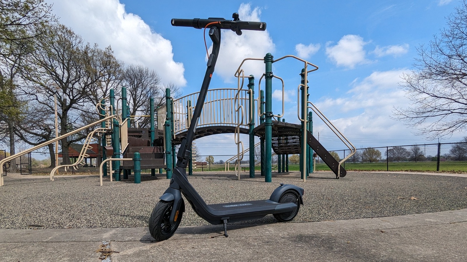 Segway-Ninebot eKickScooter E2 Pro Review: Commute All Day, Bright ...