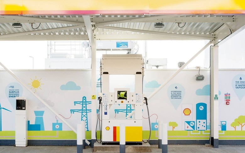 Shell Says Peak Oil Production Is Behind It: Here's What Comes Next