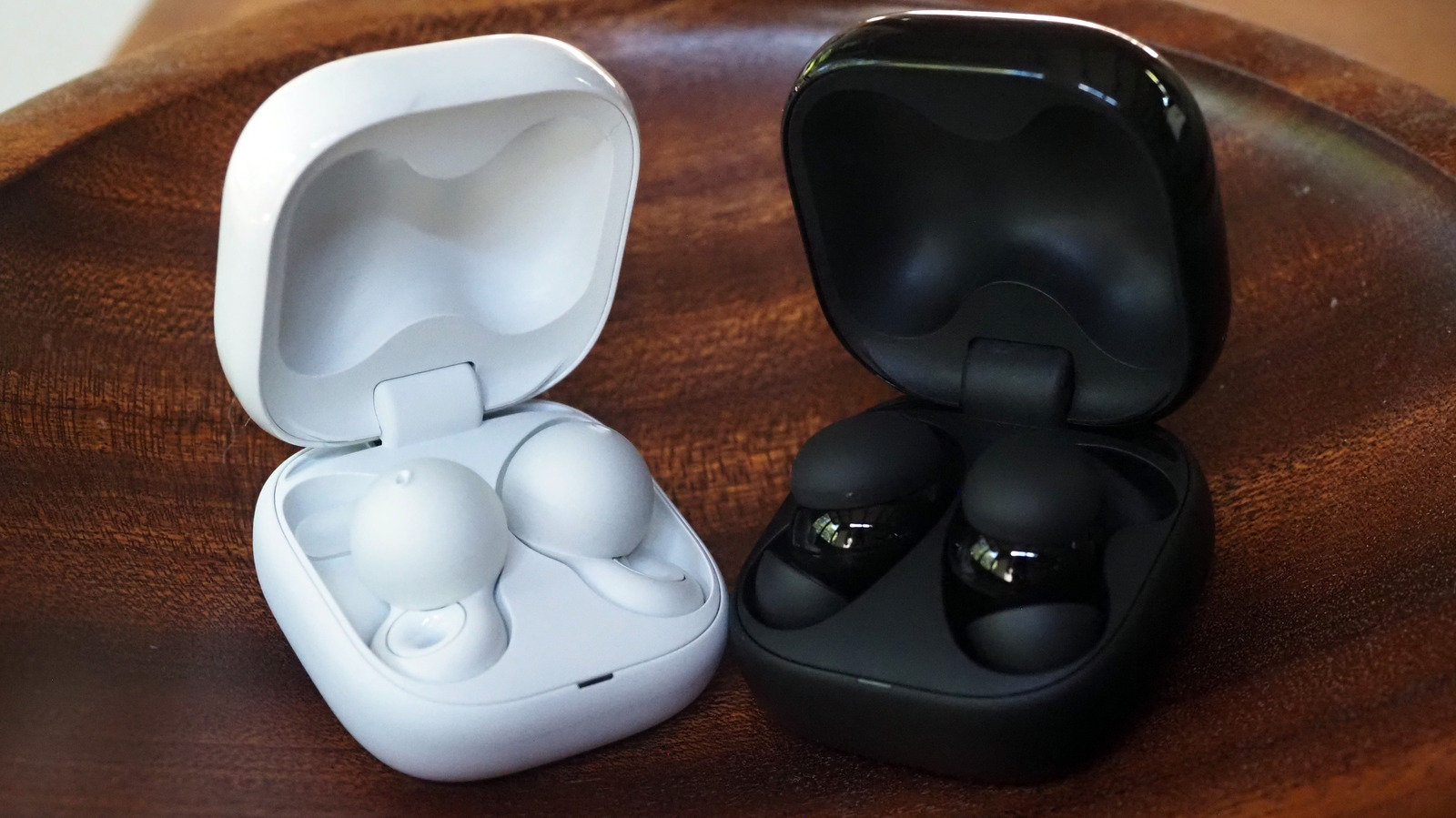 Sony LinkBuds Open & Fit First Look: AirPods Rivals Count On Fit To ...