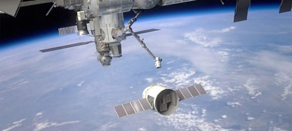 Spacex Dragon In Final Iss Docking Approach Watch It Live Slashgear