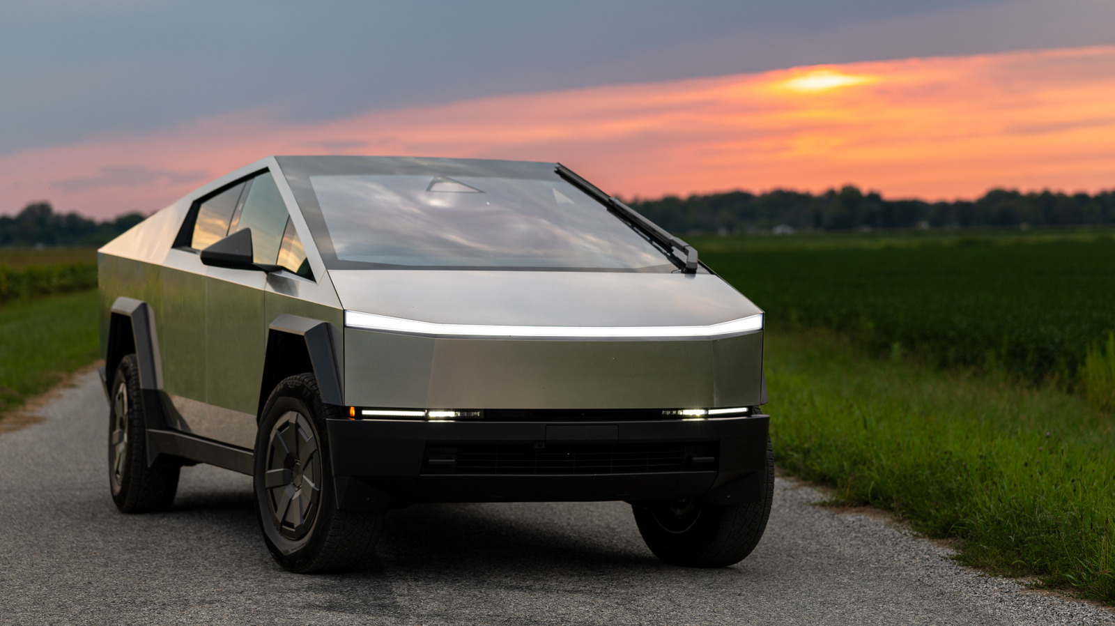 Tesla Cybertruck Sales Dropped More Than Any Other Ev In 2025 Here S