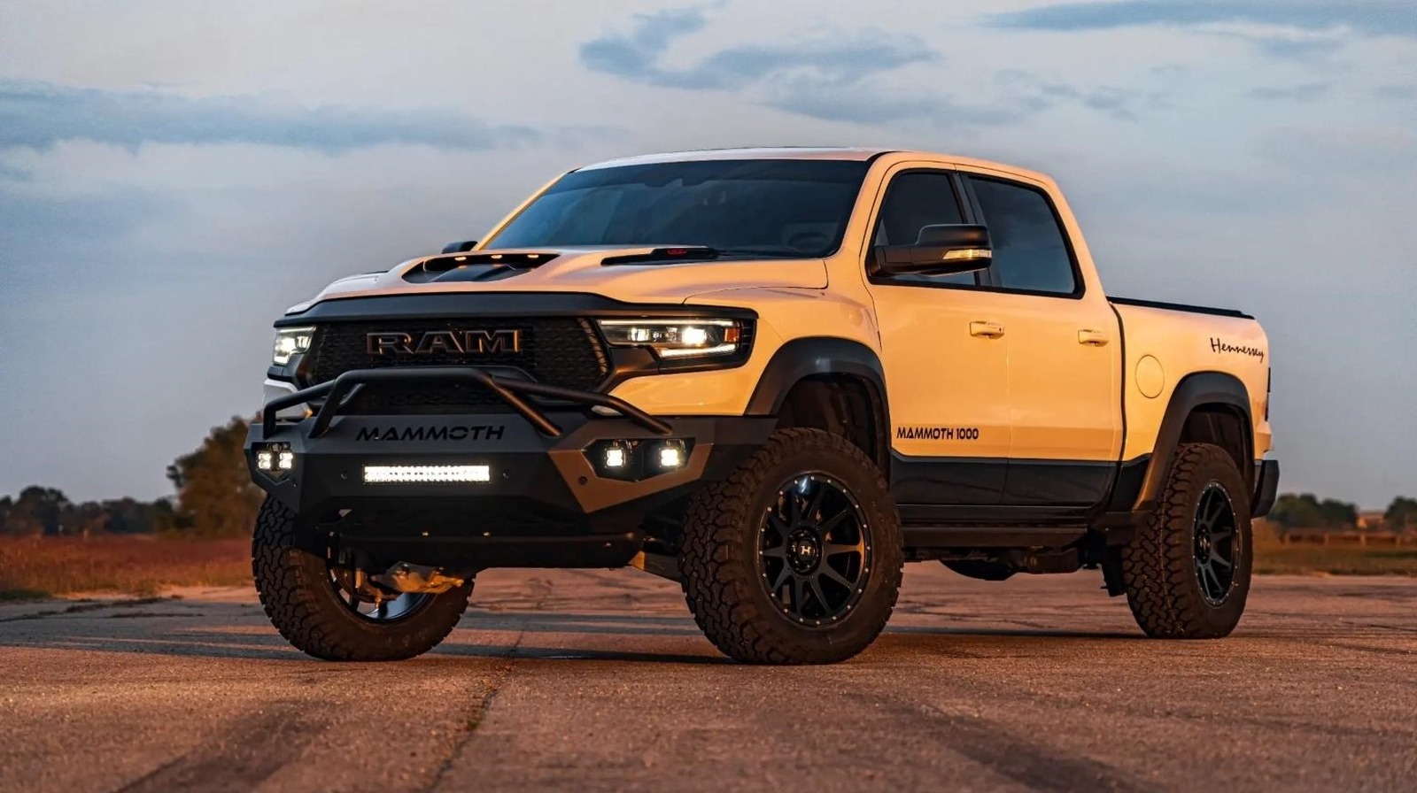 The 4 Most Powerful Trucks With A HEMI Engine
