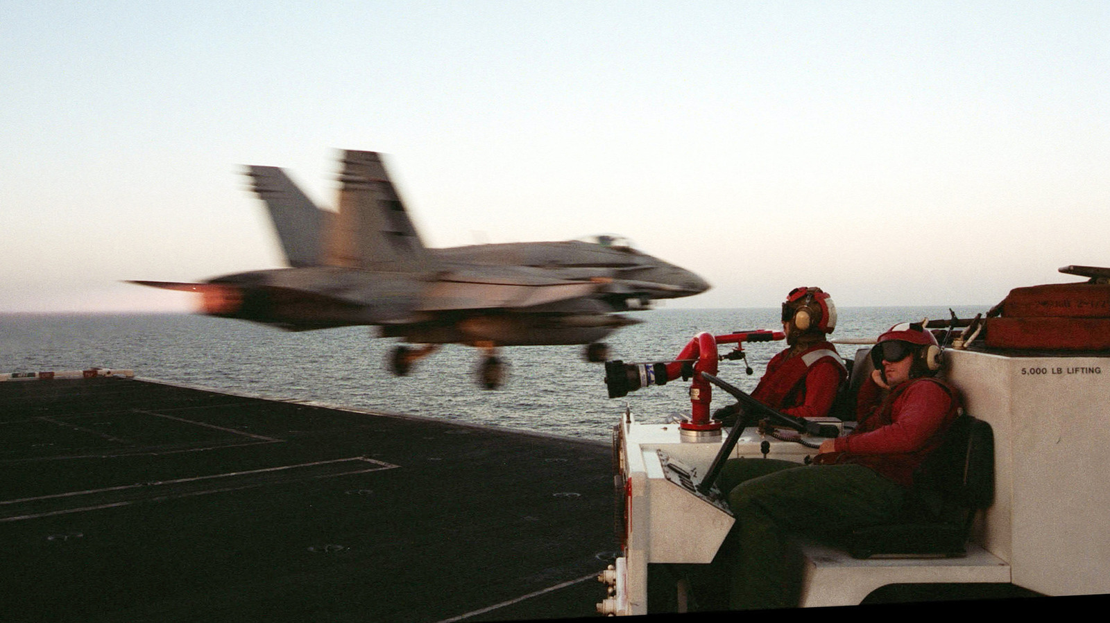 The 5 Worst Launch And Recovery Failures On Aircraft Carriers