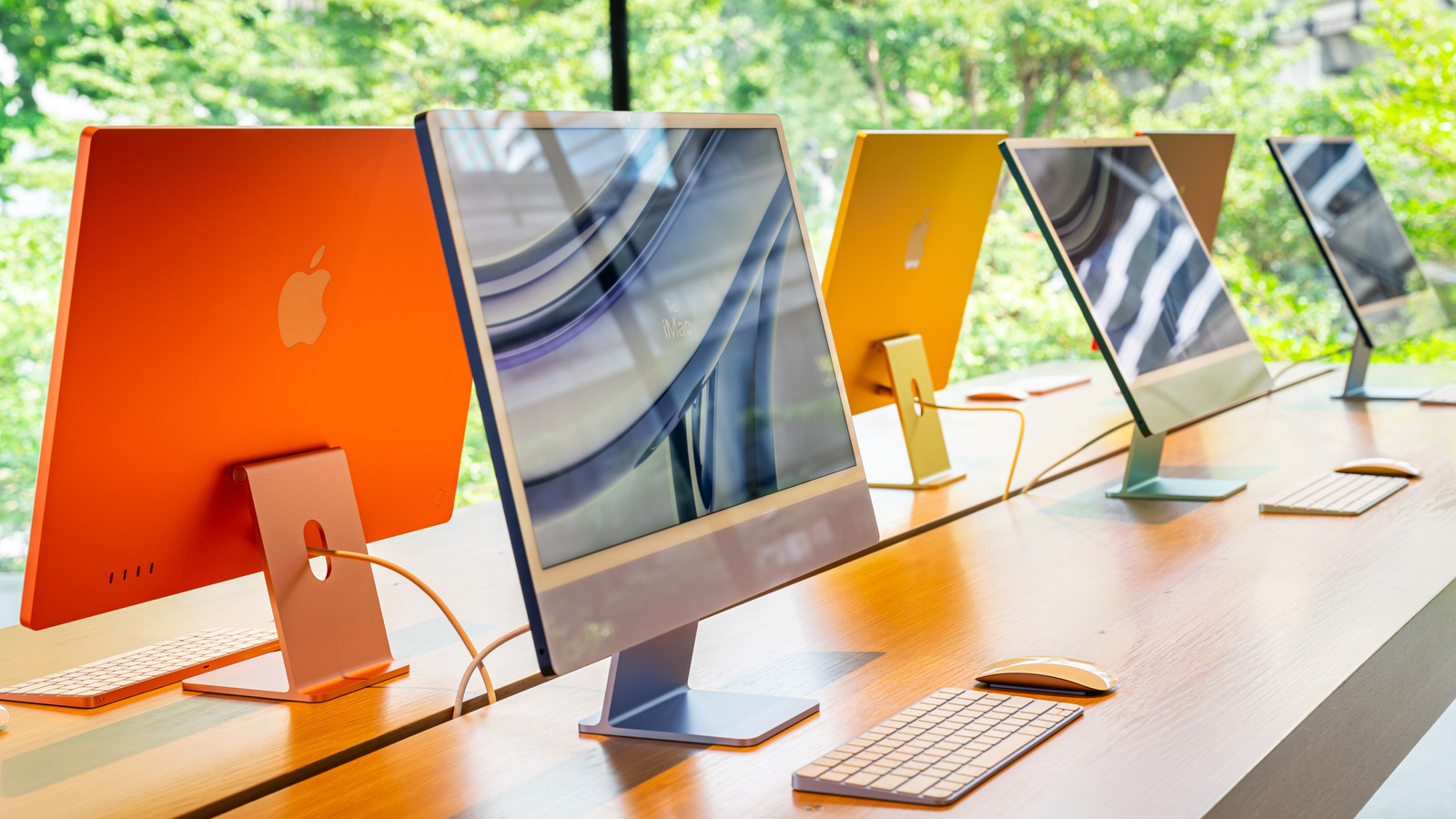 The Evolution Of iMac: How Apple's Popular Desktop Has Transformed From ...