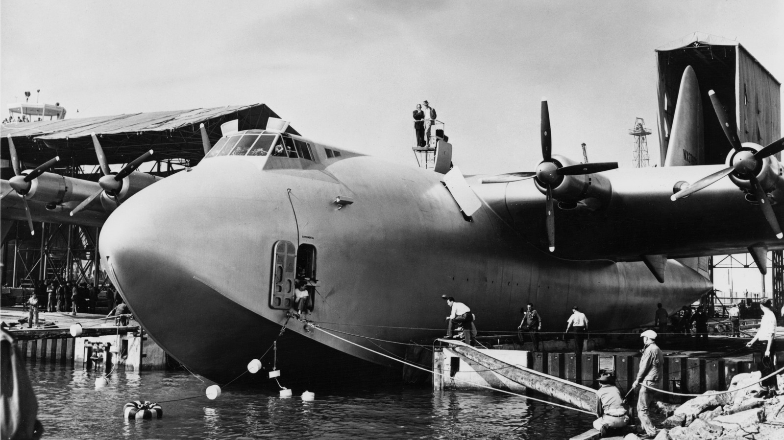 The Incredible Spruce Goose Flying Boat That Only Flew Once