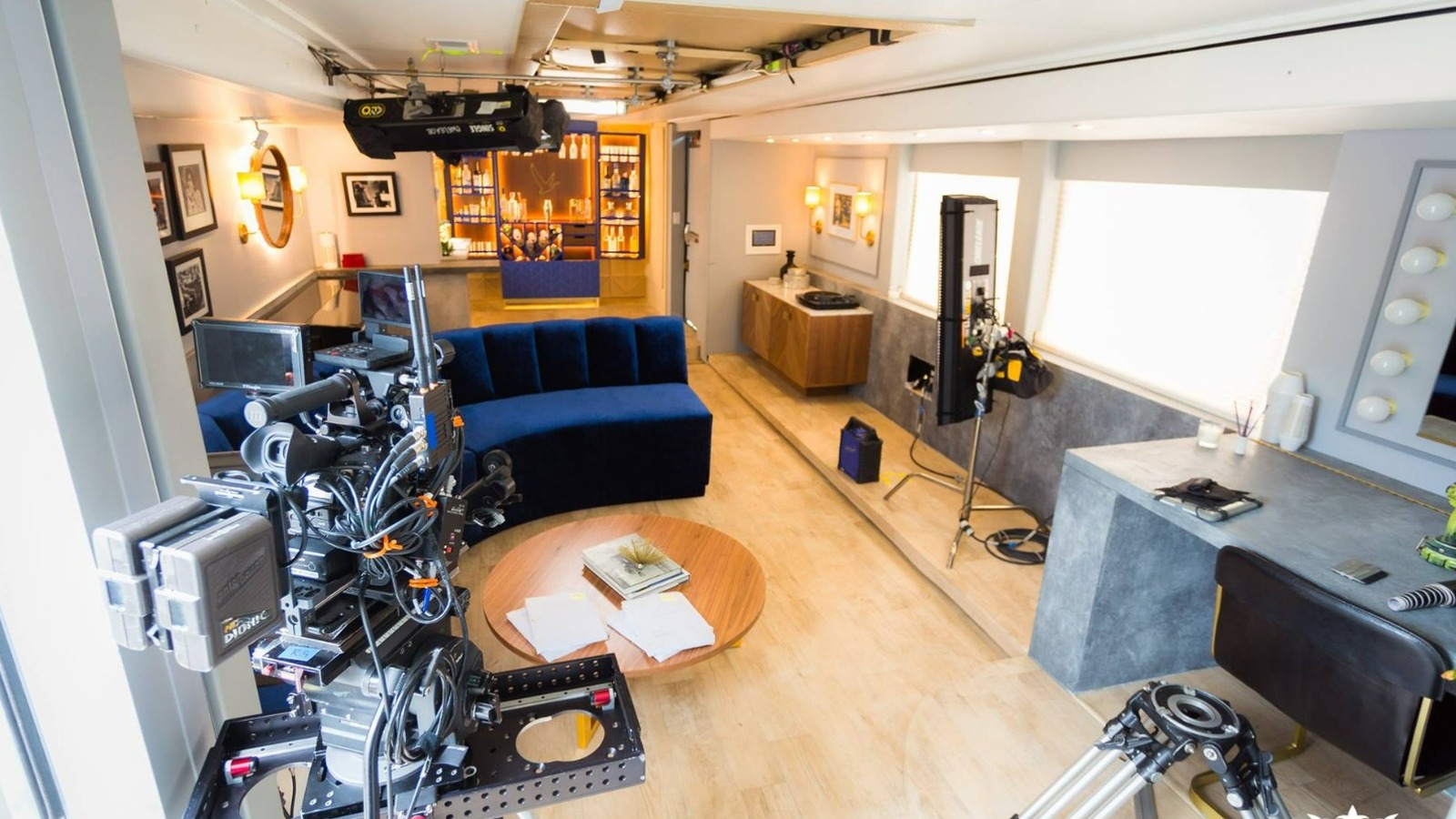 The Most Incredible Features Of Jamie Foxx's Million Dollar Studio On ...