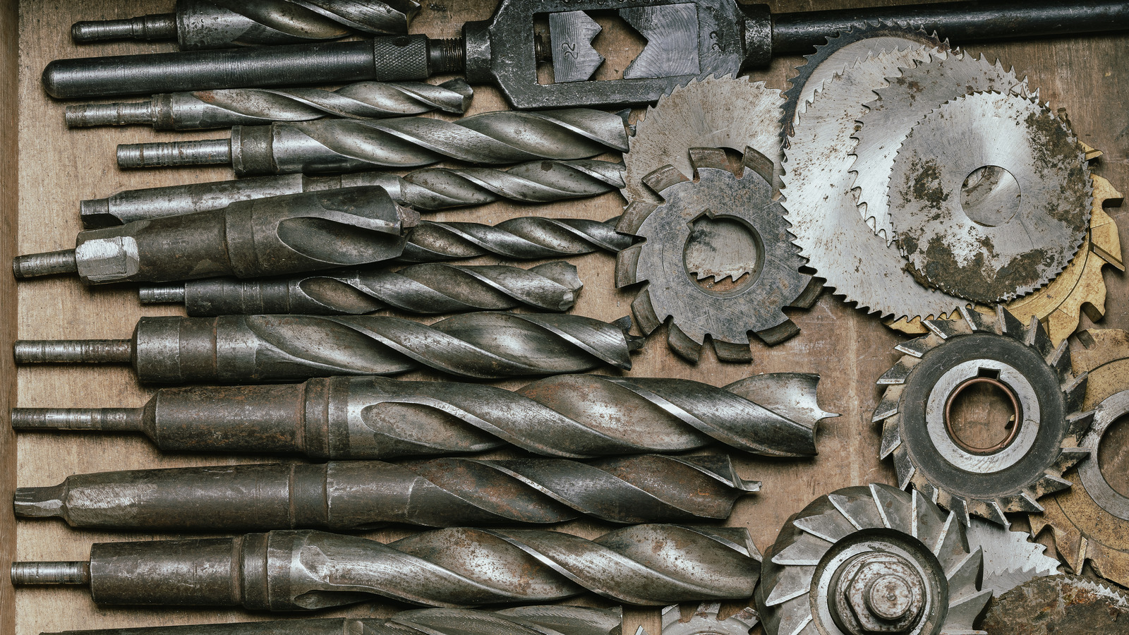 The One Way Vintage Power Tools Still Outperform Their Modern Counterparts