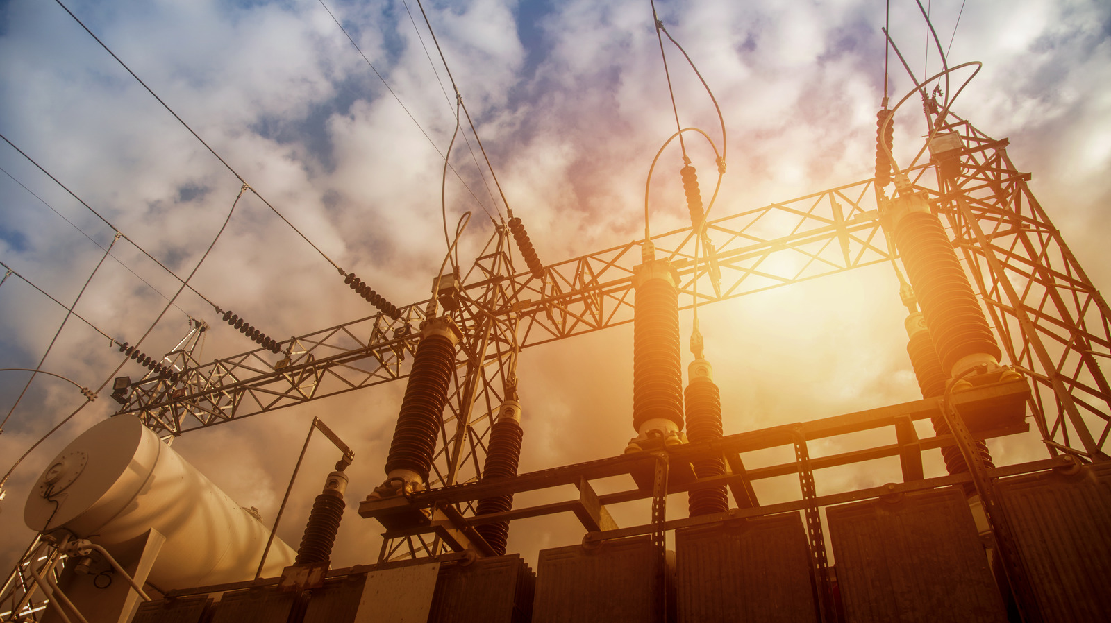 The World's Largest 'Smart Transformer' Just Went Online, According To ...