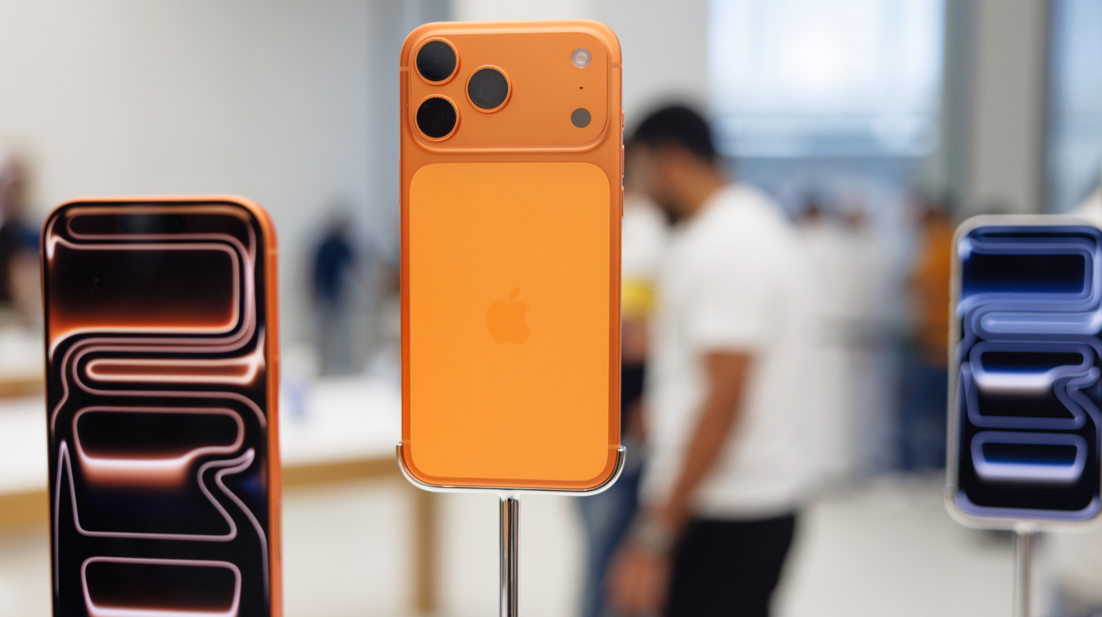 This iOS 26 Bug Is Turning Certain Photos Red - Here's How To Fix It