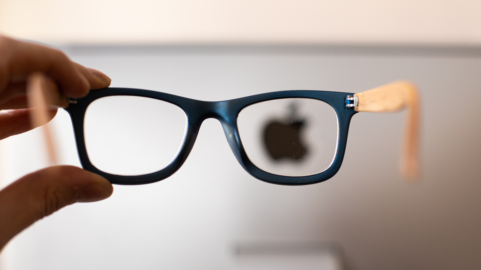 This Magical iPhone Feature May Be The Key To Apple Glasses