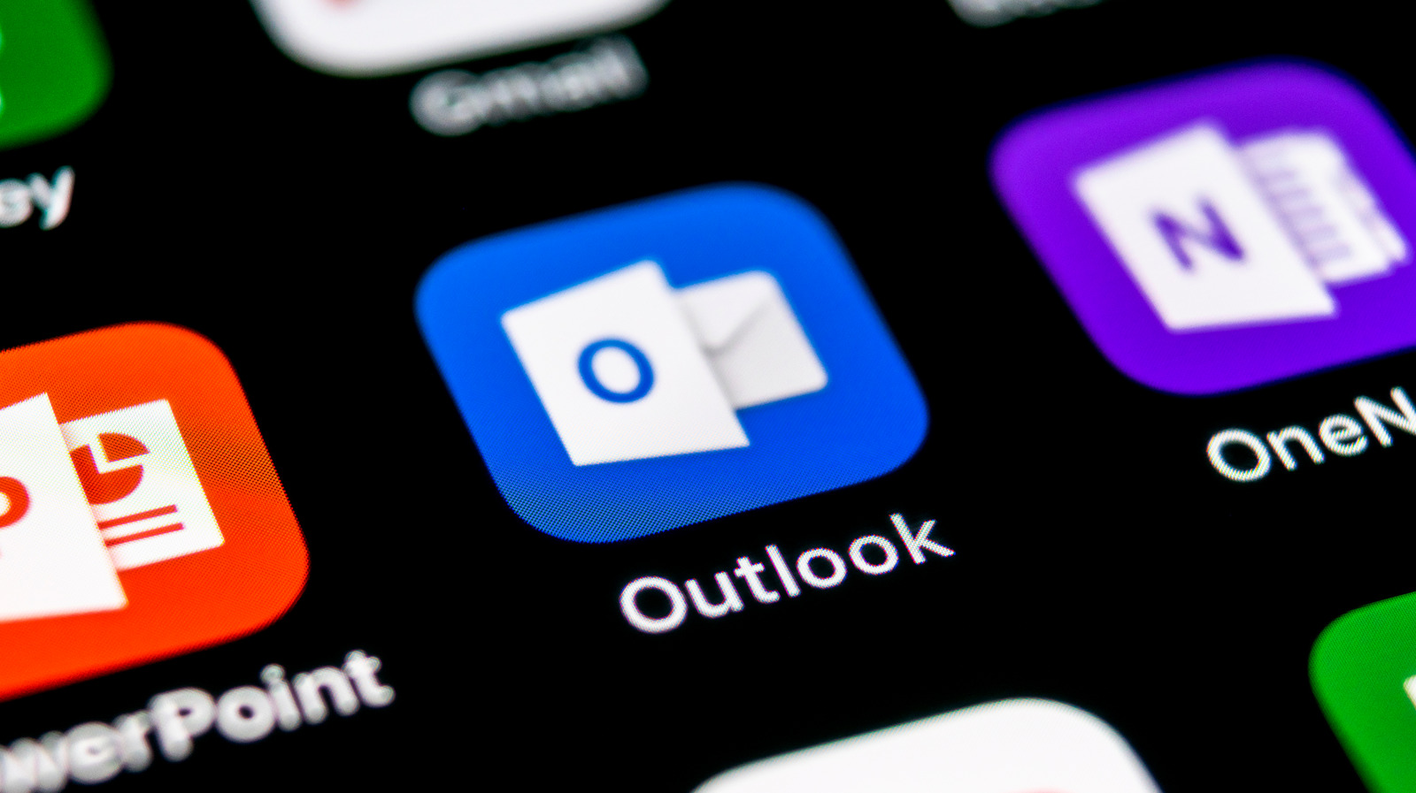 This Weird Microsoft Outlook Bug Is Uber-Frustrating