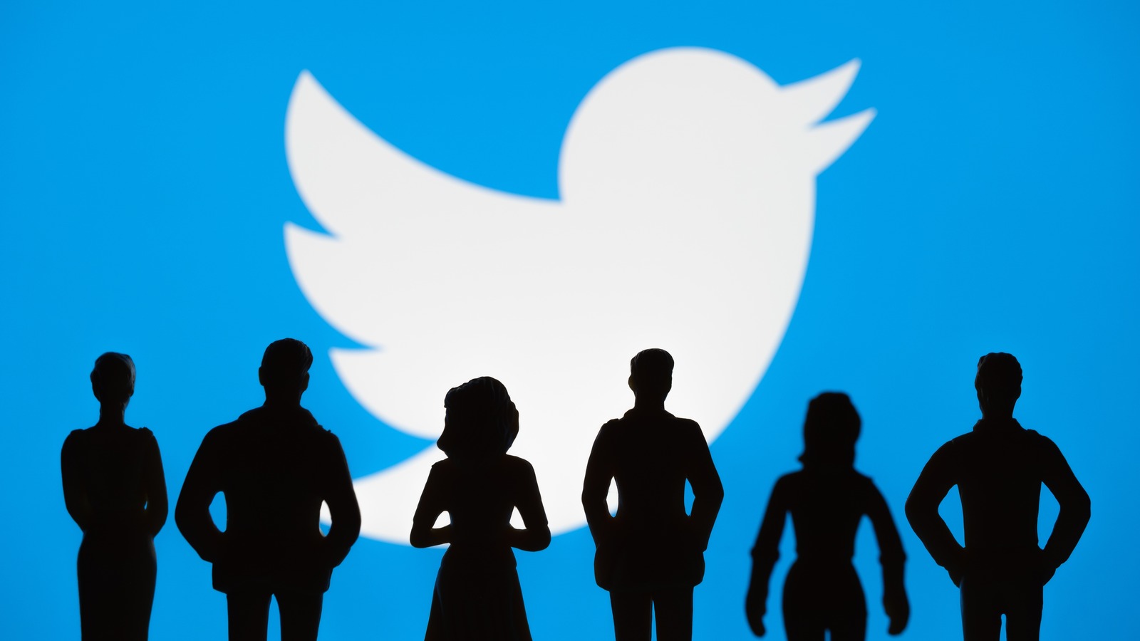 Thousands Of Twitter Contractors Reportedly Axed Without Warning After ...