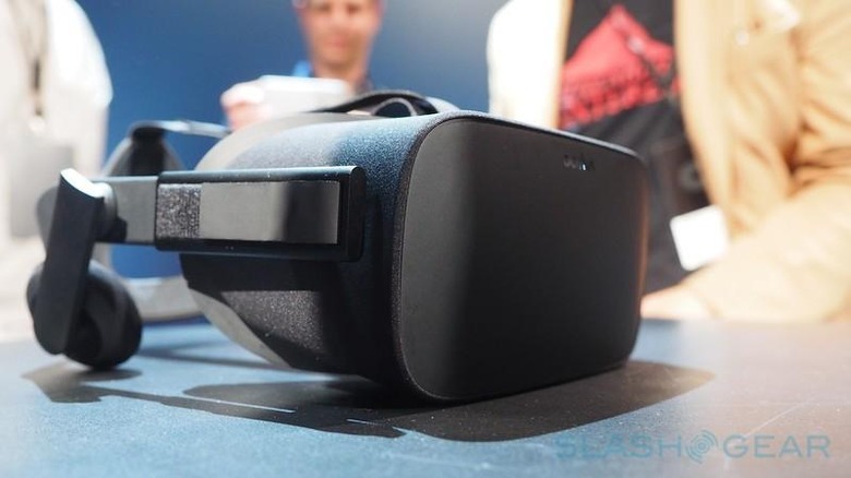 Up Close With Oculus Rift 2016 Slashgear