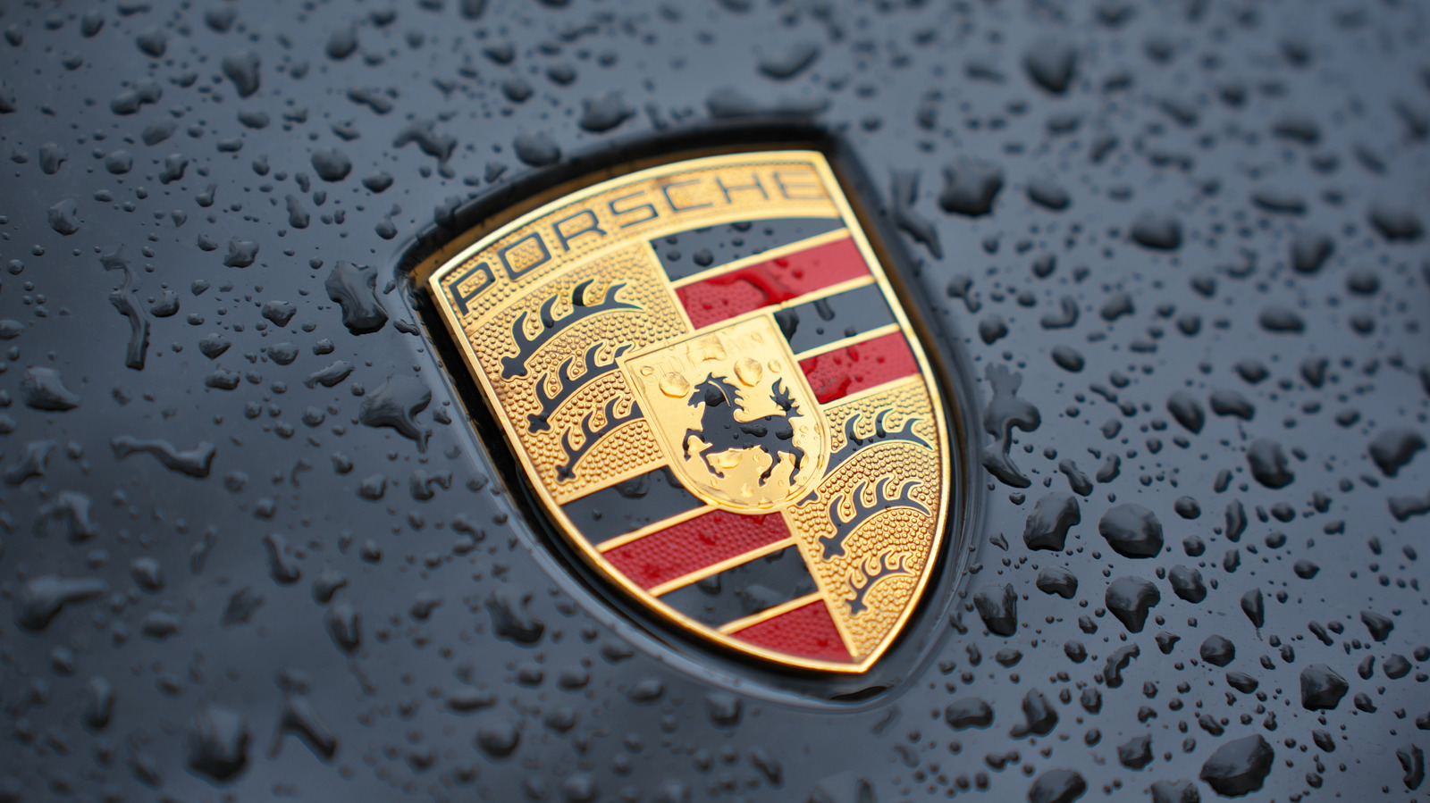 What A Mid-Engined Porsche Carrera GT Could Have Looked Like