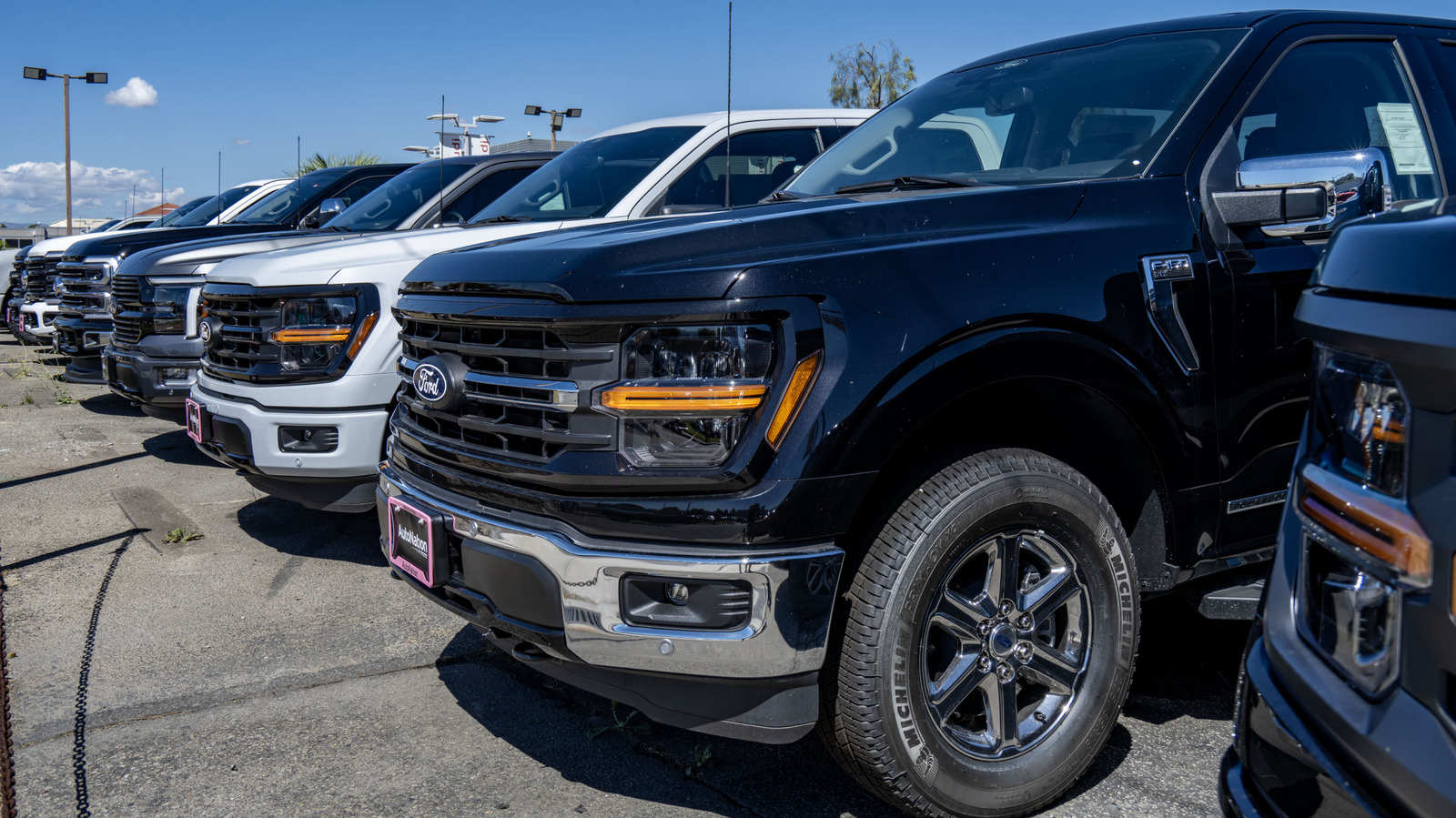 What Does 4WD Auto Mean On A Truck Or SUV?