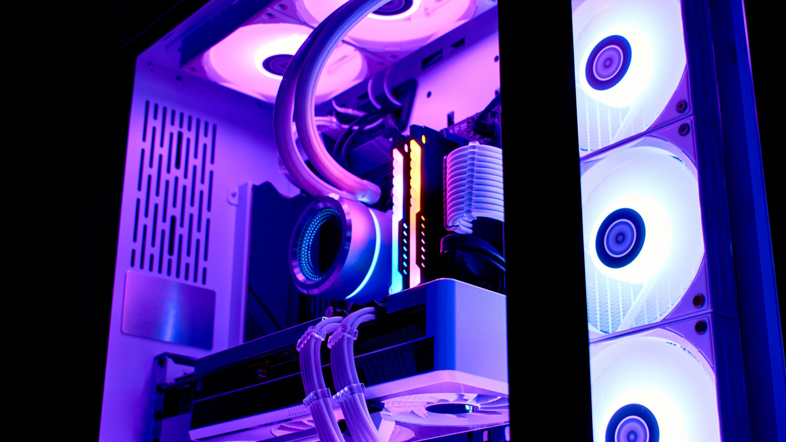 What Does GHz Mean On A CPU? (And Is Higher Better?)