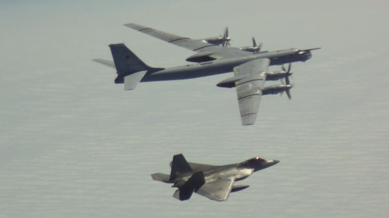 What Does It Mean When A Fighter Jet Rocks Its Wings?