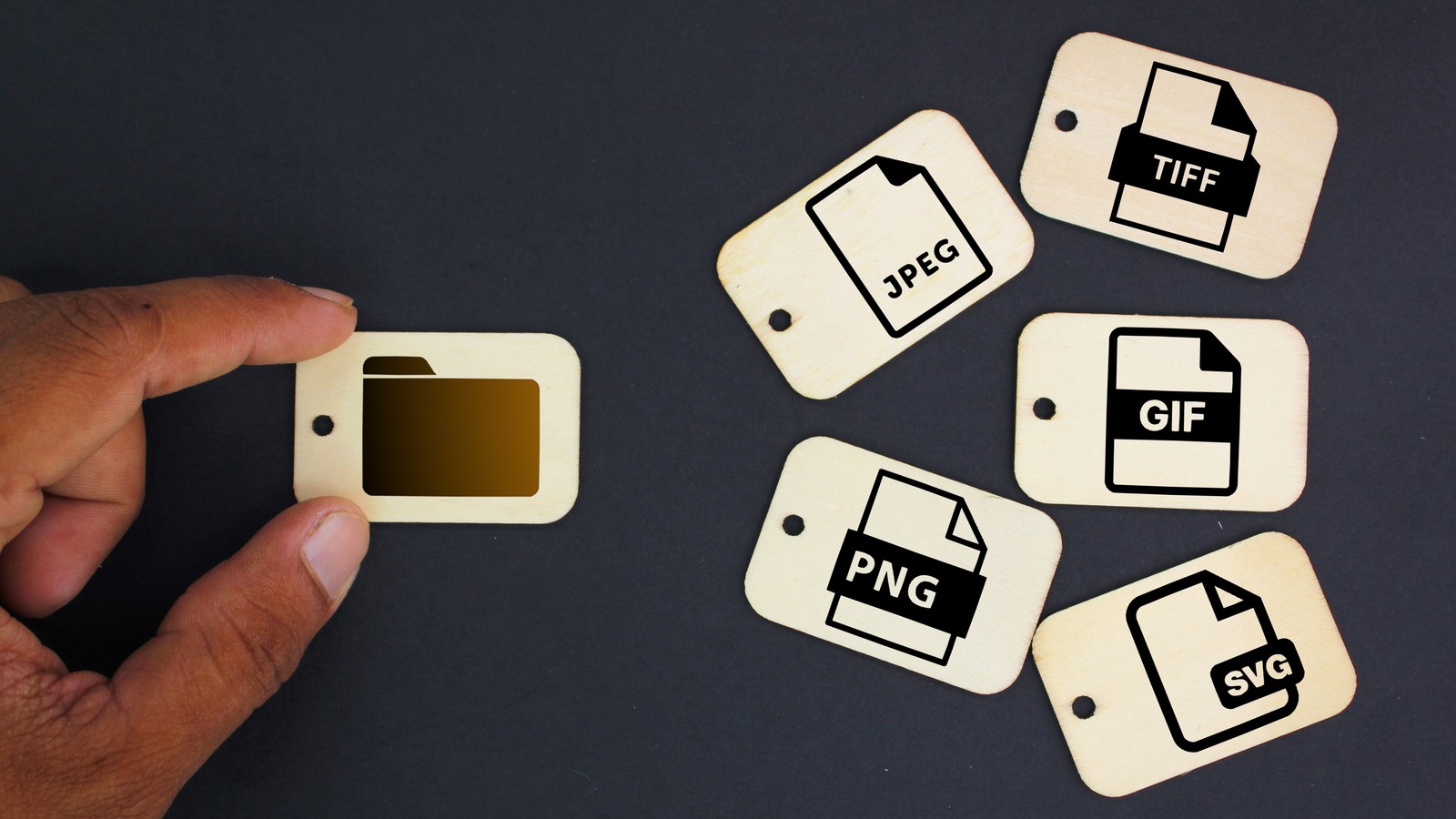 What's The Difference Between JPEG And PNG?