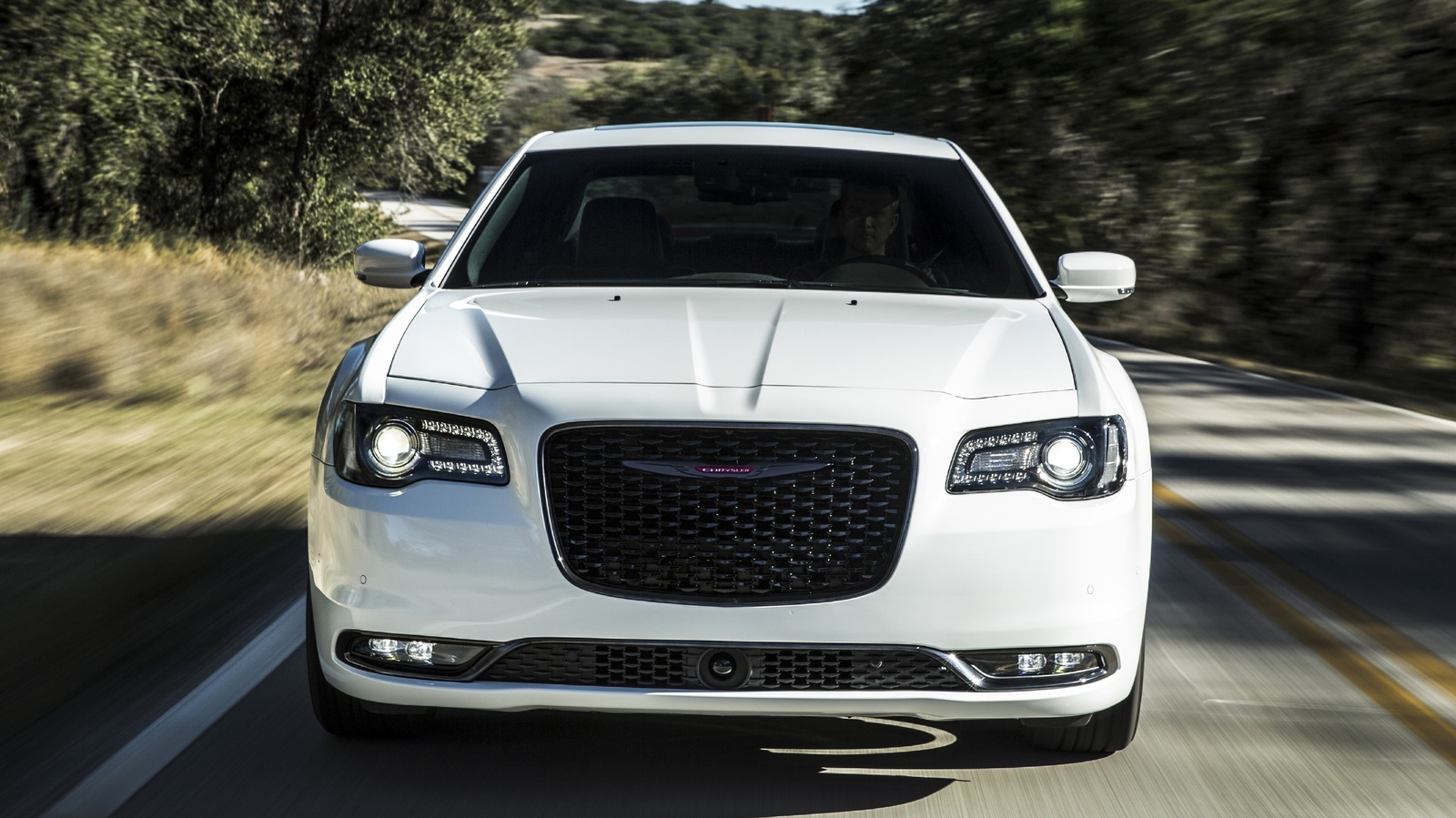 What's The Difference Between The Chrysler 300 Touring Vs. 300S V6?