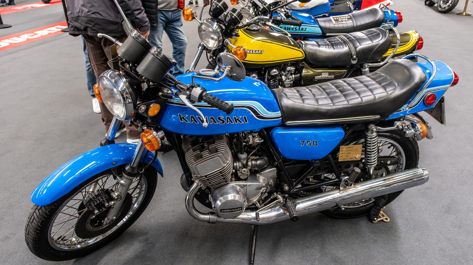 Which Is The Most Difficult Kawasaki Motorcycle To Ride? Here's What ...