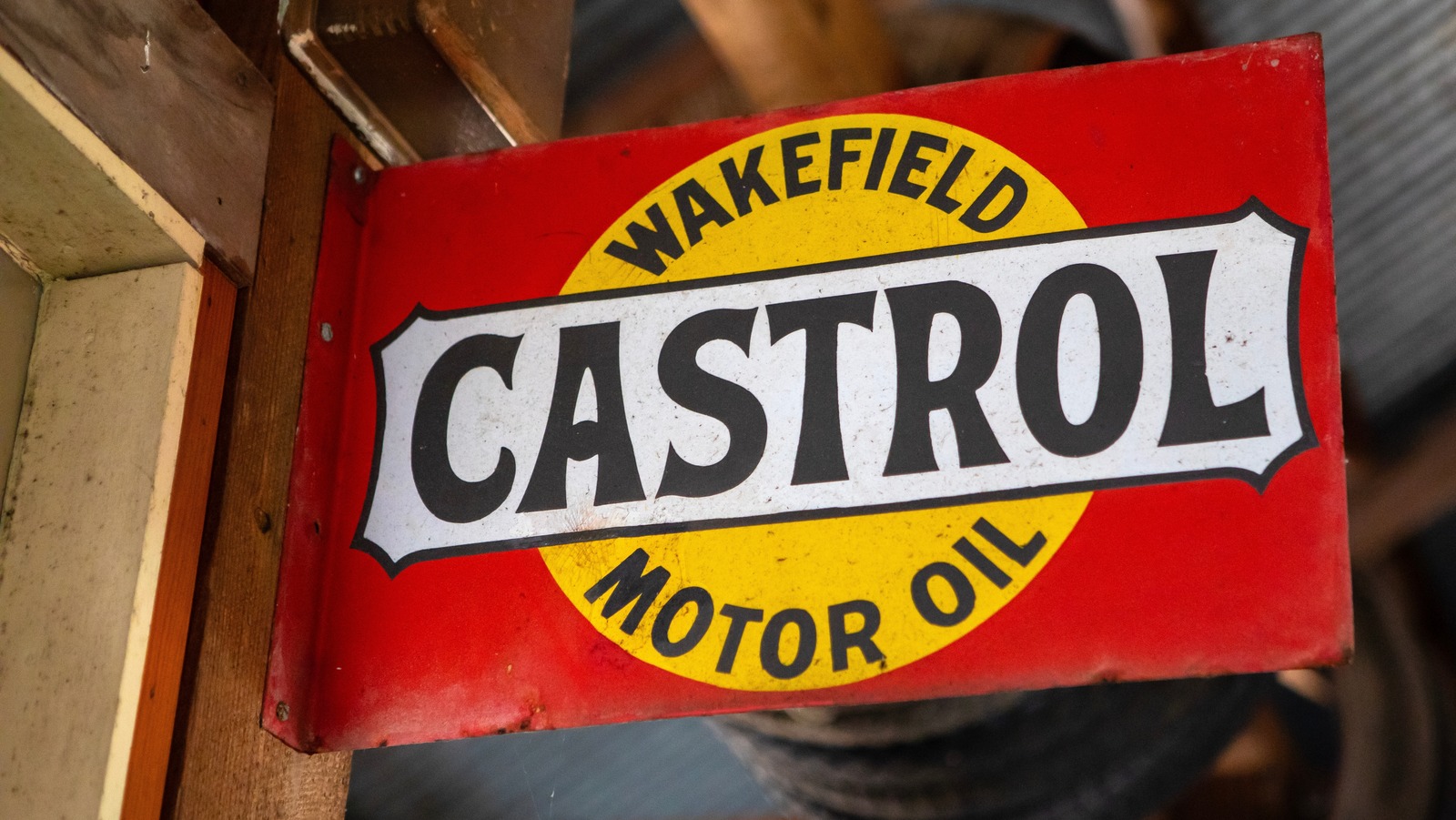 Who Owns Castrol And Where Is The Oil Made?