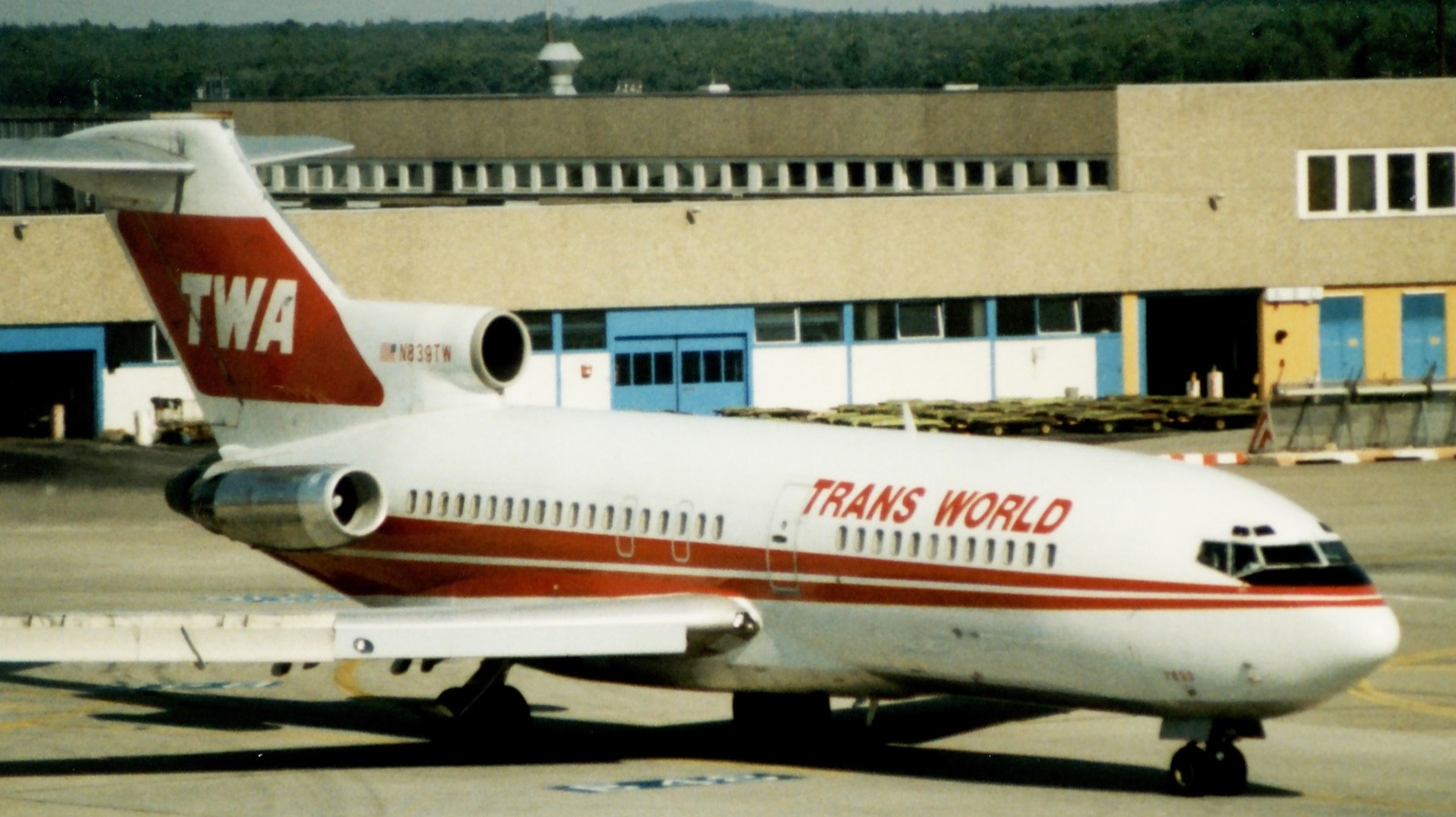 Why Did Boeing Stop Producing Its 727 Jets?