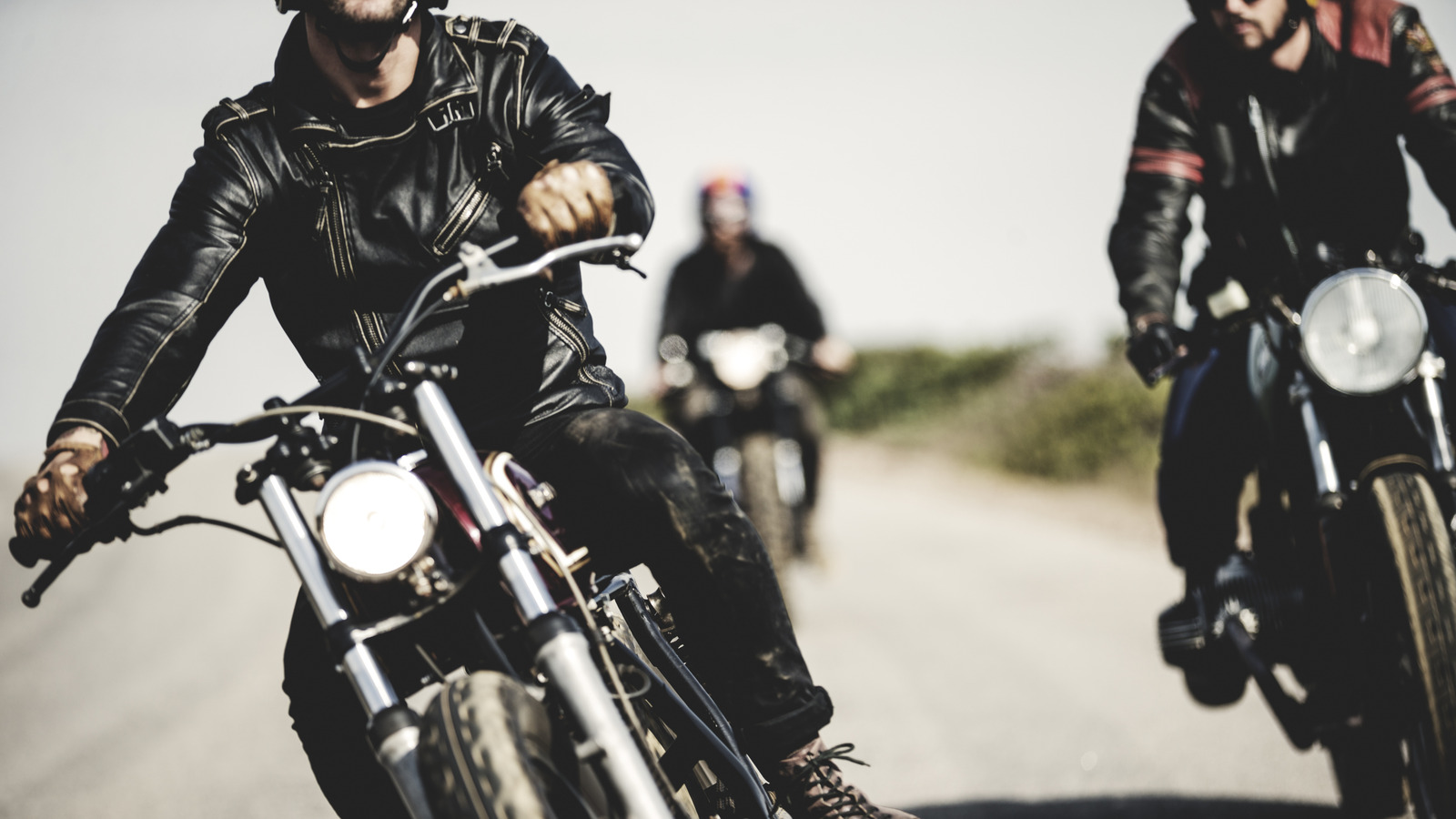 Why Do Motorcycle Riders Love Wearing Leather Jackets?