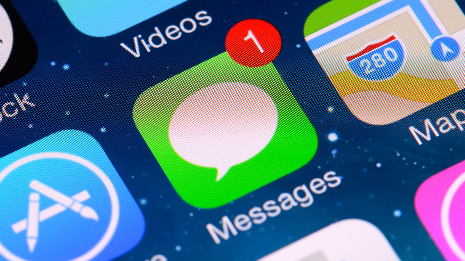 Why You Can't Edit An iMessage (And Does It Mean The Recipient Read It?)