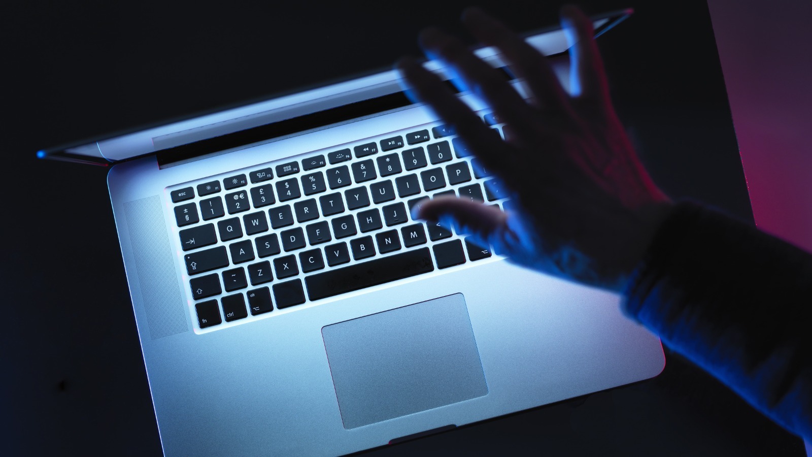 'Your Screen Is Being Observed' On Mac: What It Means And How To Fix It