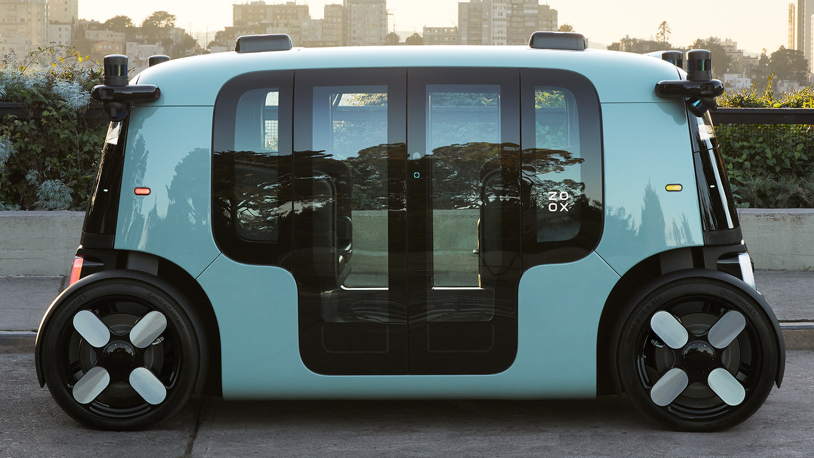 Zoox Self-Driving Robotaxis Are Finally On Public Roads, But You Can't ...