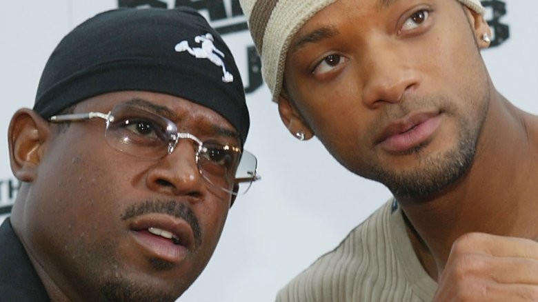 Samsung 650TS Electronic Blackboard Makes Us Wish We Were Back In ...