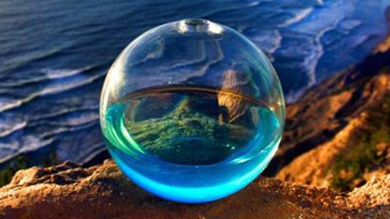 eMachines Debuts Snazzy Mini-E ER1402 SFF PC - SlashGear