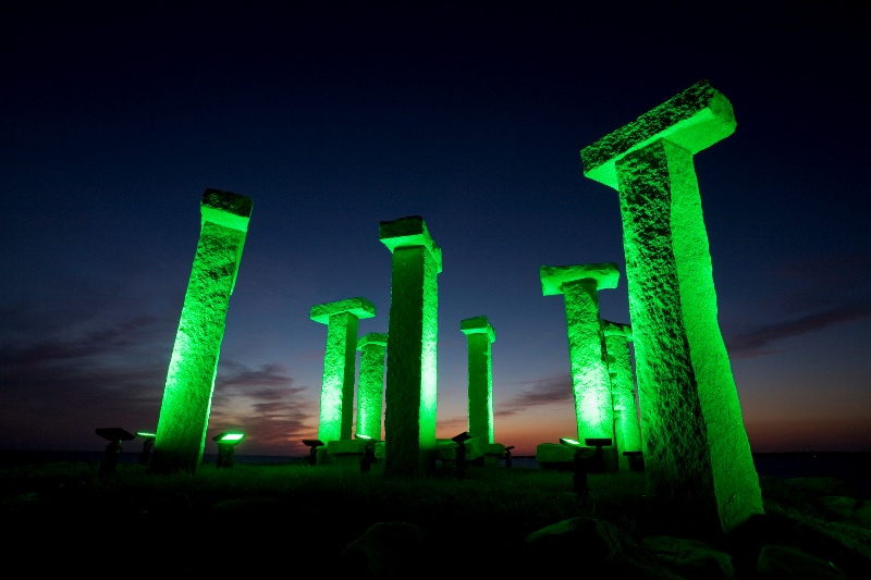 Segway Inventor Creates 'Net Zero Energy' LED Island