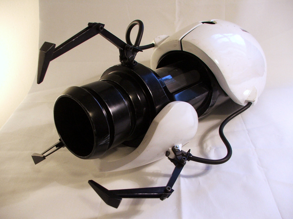 Portal ASHPD Gun Replica Looks Amazing