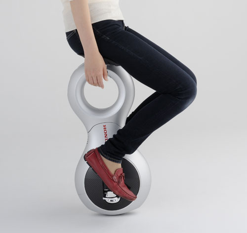 Honda unveils weird U3-X personal mobility device - SlashGear