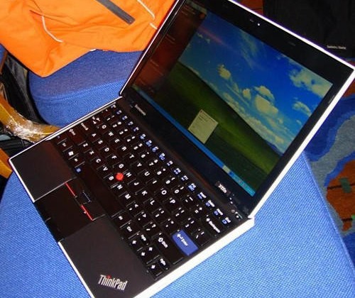 Lenovo ThinkPad X100e netbook tipped for Jan 5th 2010 launch - SlashGear